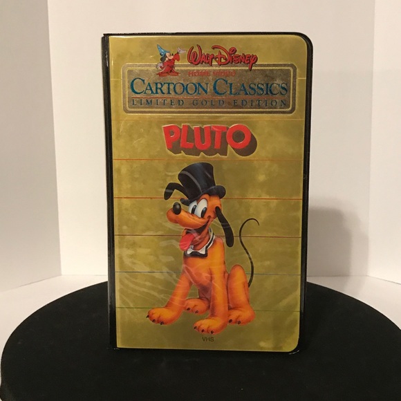 Disney | Other | Disney Cartoon Classics Pluto Limited Gold Edition ...